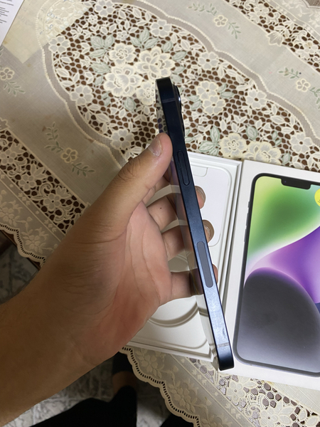 Iphone 14 plus 128 Gb 86% karopka dakument zo'r holatda