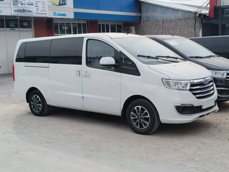 JAC M3 OQ QORA RANGLARI BOR 18500 dollar skidkada