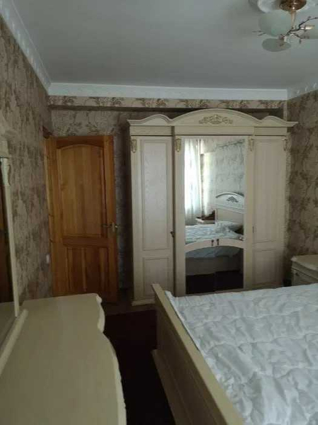 Gulzor  Mahalla  4/2/5  'удвоенный зал'  ( мебель + техника + 95 м² )
