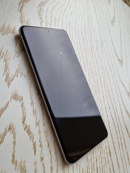 Samsung Galaxy S20 Ultra 5G. Snapdragon 865. OzU 12/256 GB. Garantya !