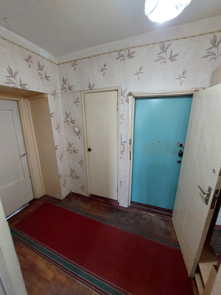 СВОЯ Бошлик  1/7/9 балкон 2×6 Спес. план 45м² Среднее 51у.е.  Аэрапорт