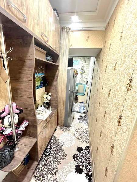Сотилади. ЯнгиХаёт т. 5а. 3/6/7. 58м²