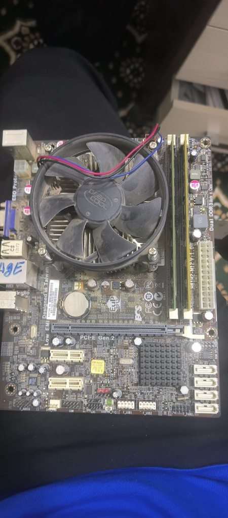 Palata satiladi baxasin kelisemiz i 3 + videcard