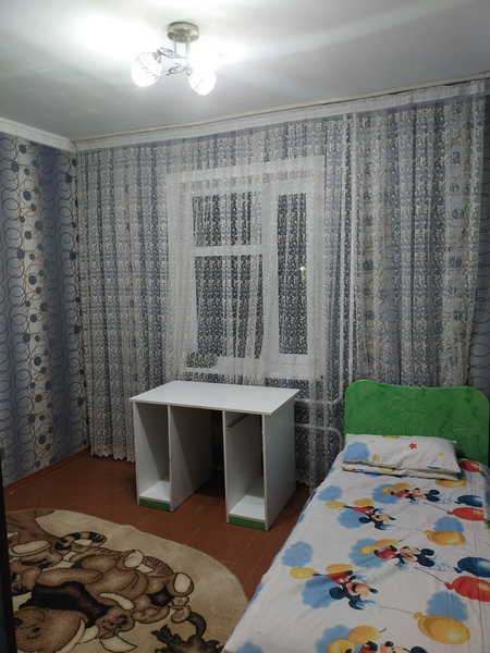 Срочно продаётся своя 3х комнатная квартира