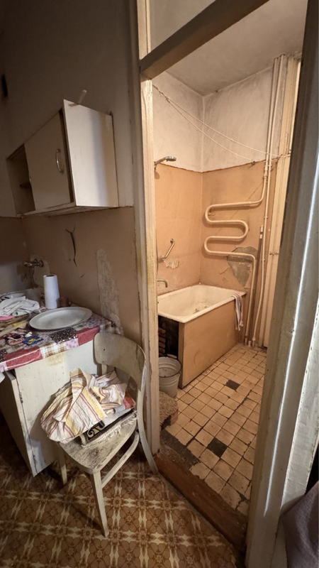Срочно продаётся Юнусабад 7кв 1/3/4