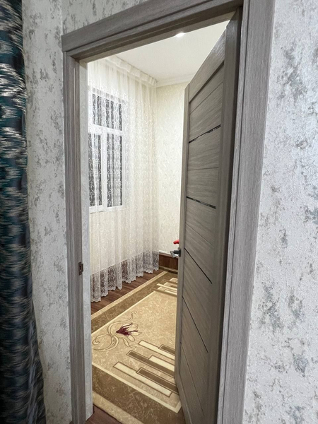 Arenda chilonzor tumani 7kv Novza metroga yaqin luks kv