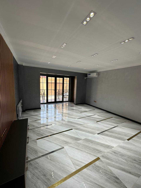 Продается Евро офис Савдогар банк Метро Айбек  87м2