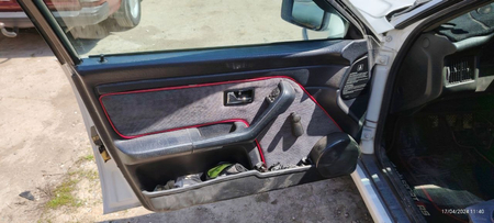 Продаётся Audi 80. Бензин 3.500 $