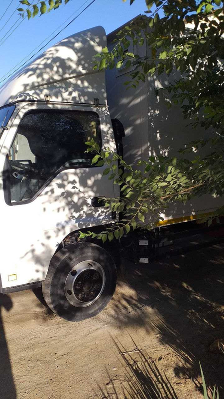 Isuzu юк мошина сотилади