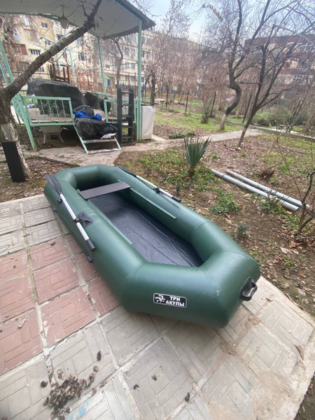 Продам надувную пвх лодку 280