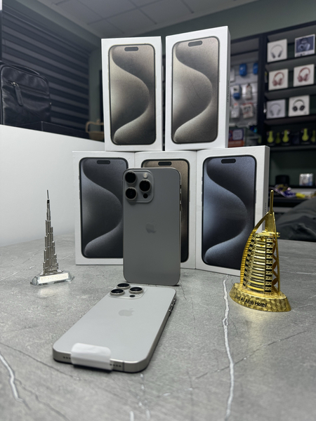  iPhone XR • 14 Pro KORPUS