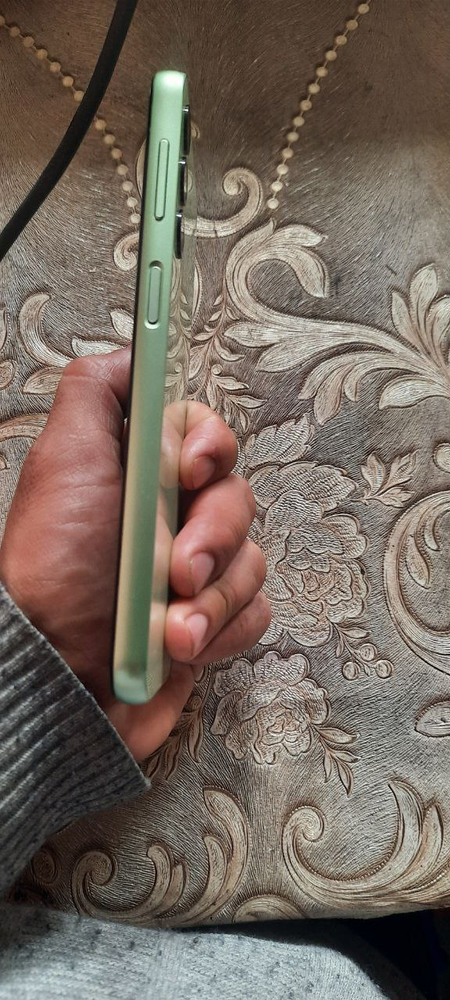 Samsung A24 6/128gb yangi tel  karabka dodument