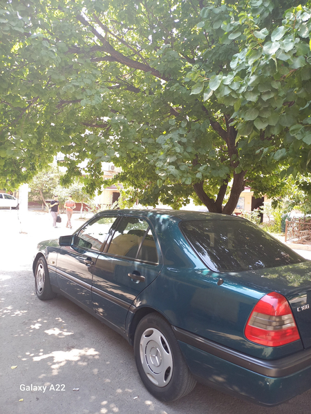 Mers C180 sotiladi