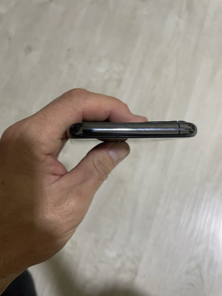 Iphone 11 pro. Rodnoy yomkost