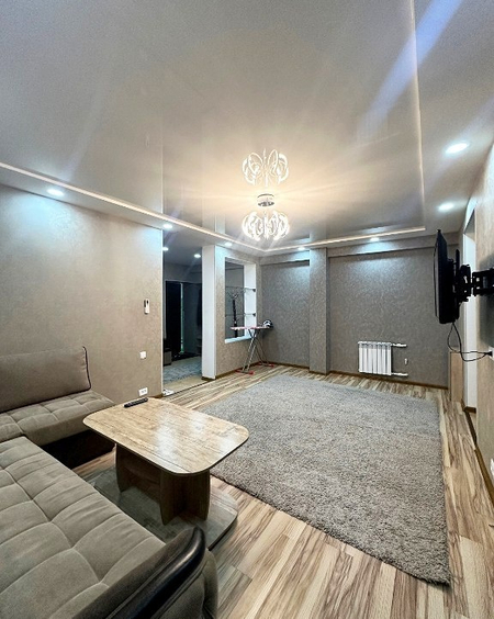Mirobod ZOR TV ruparasida 1*2 xona qilingan