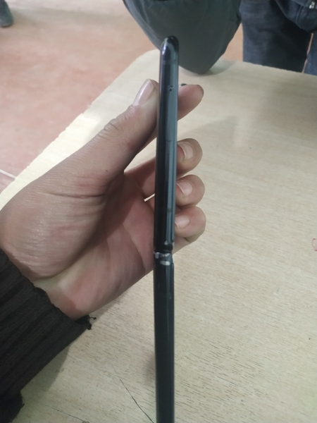 Samsung Z Flip 2 Sotiladi yoki abmen