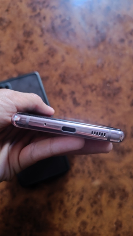 Samsung galaxy s20 6/128