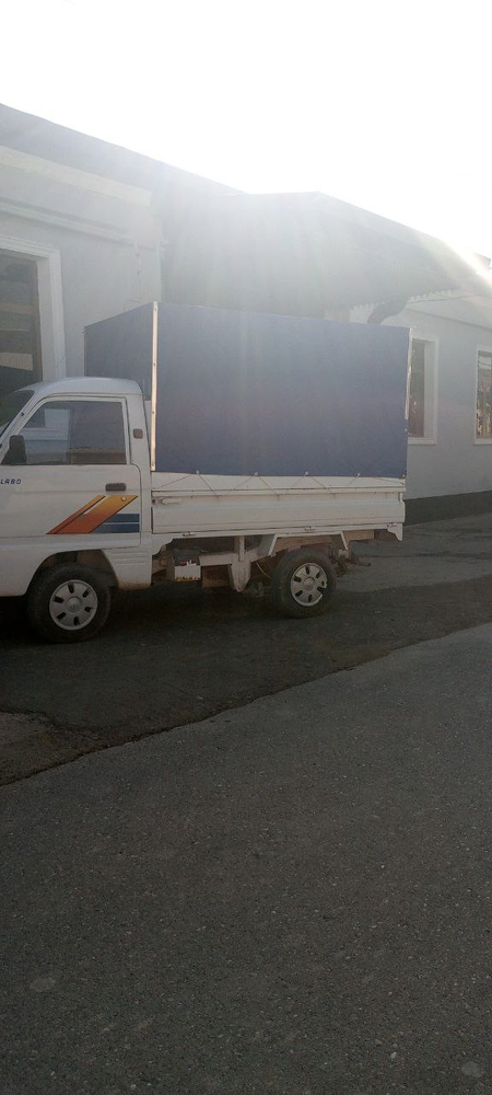 Заднимос каропка зур
