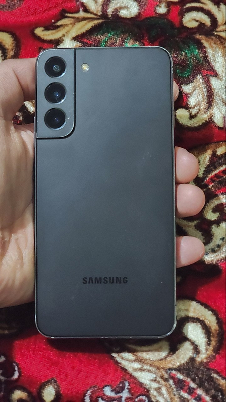 Samsung s 22 plyus
