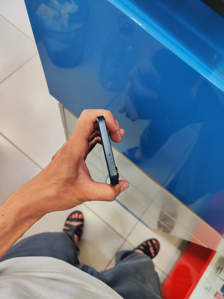 Samsung A15.  Ideal