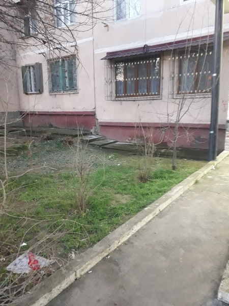 1-qavat dom sotiladi
