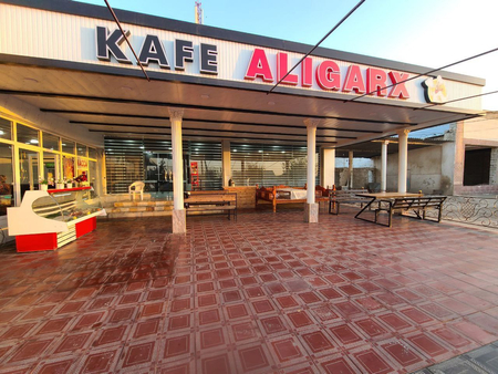 Aligarx kafe sotiladi