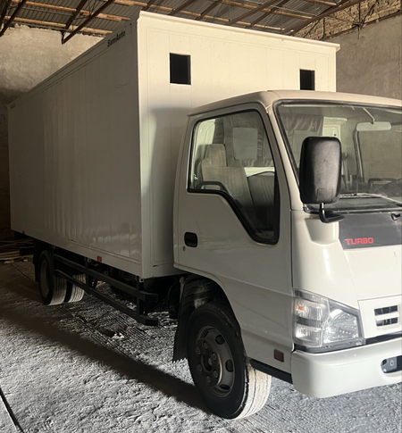 Isuzu 5t lik sotiladi