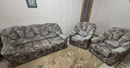 Диван с креслами