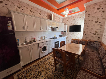 Срочно продается трёх комнатная квартира