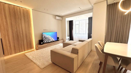 Продаётся квартира в новостройке New Life Махтумкули 2/4/9 75.5м²