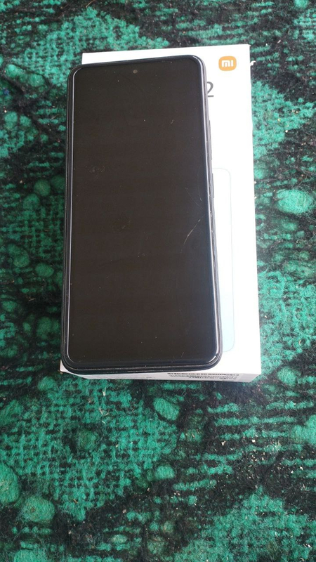 Redmi 12 Arzonii