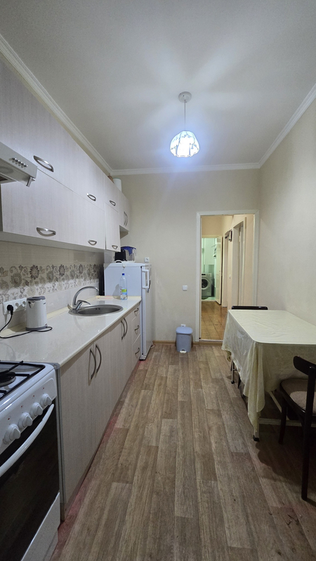 Продается квартира на Чиланзаре 15 квартале 2/2/4 бал 2х6 77 серия.