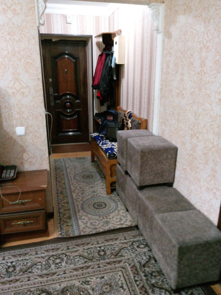 Продаётся 2 х комнатная квартира