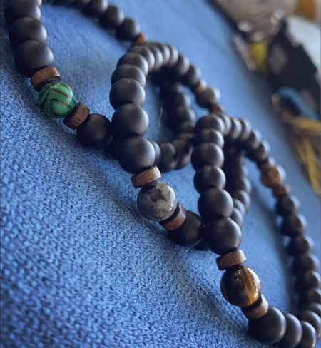 Unisex bracelet that can be customized for both genders males/females