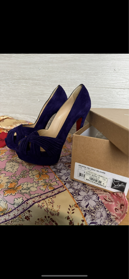Женские туфли Christian Louboutin Aborina Suede оригинал