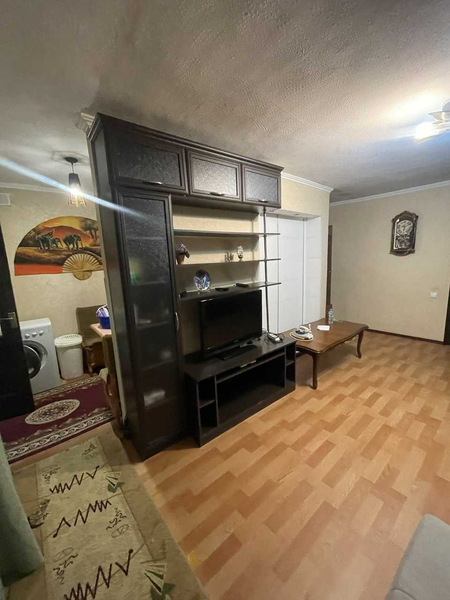 Продается 2/1/3 кирпичный Метро космонавтов средний ремонт (143353)