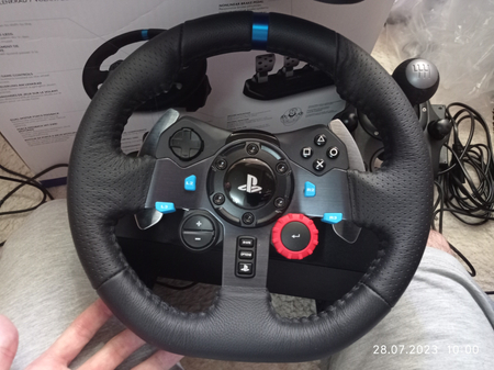 Logitech g29 + Shifter состояние нового, доставка по Узб