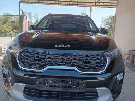 kia sonet chorniy