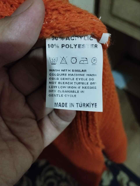 Kardigan sotiladi yengi