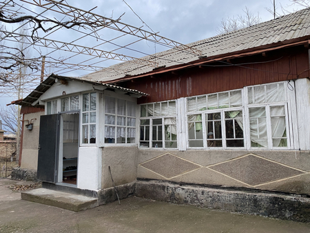 Ховли уй сотилади 7 комната
