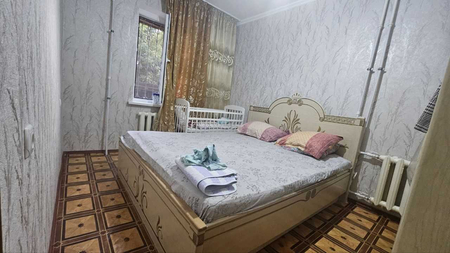 Продается квартира 2/1/9 .Мирзо-Улугбек Улица Зиёлилар (J3102)
