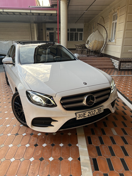 Mersedes Bens E200 W213