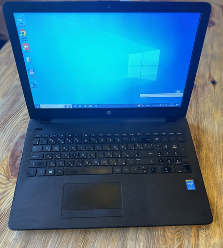 Notebook sotiladi. Hp intel core-i3 xolati yaxshi.