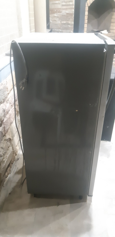 Холодильник LG .