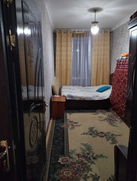 Продаётся квартира 2в3/4/4 (не торец) массив Феруза,  Северо-Восток