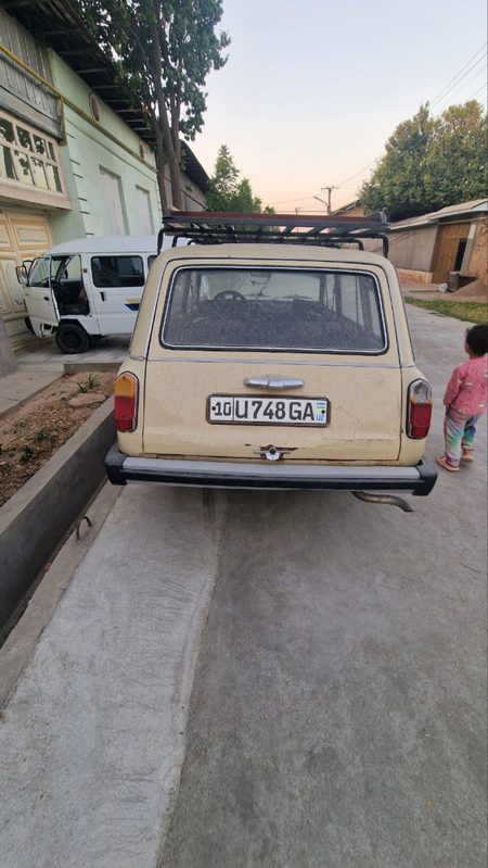 Vaz 2102jiguli xolati yaxshi minishga tayor faqat benzinda
