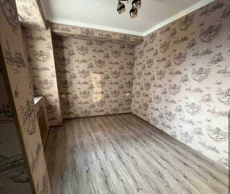 (К126172) Продается 3-х комнатная квартира в Шайхантахурском районе.