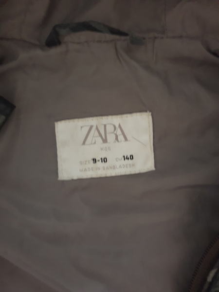 Лёгкая жилетка  Zara