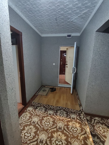 Квартира 3 хоналик 4 хона килинган