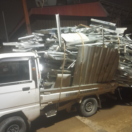 3500 sum Metalom olamiz Toshket shaxar buylab metalom